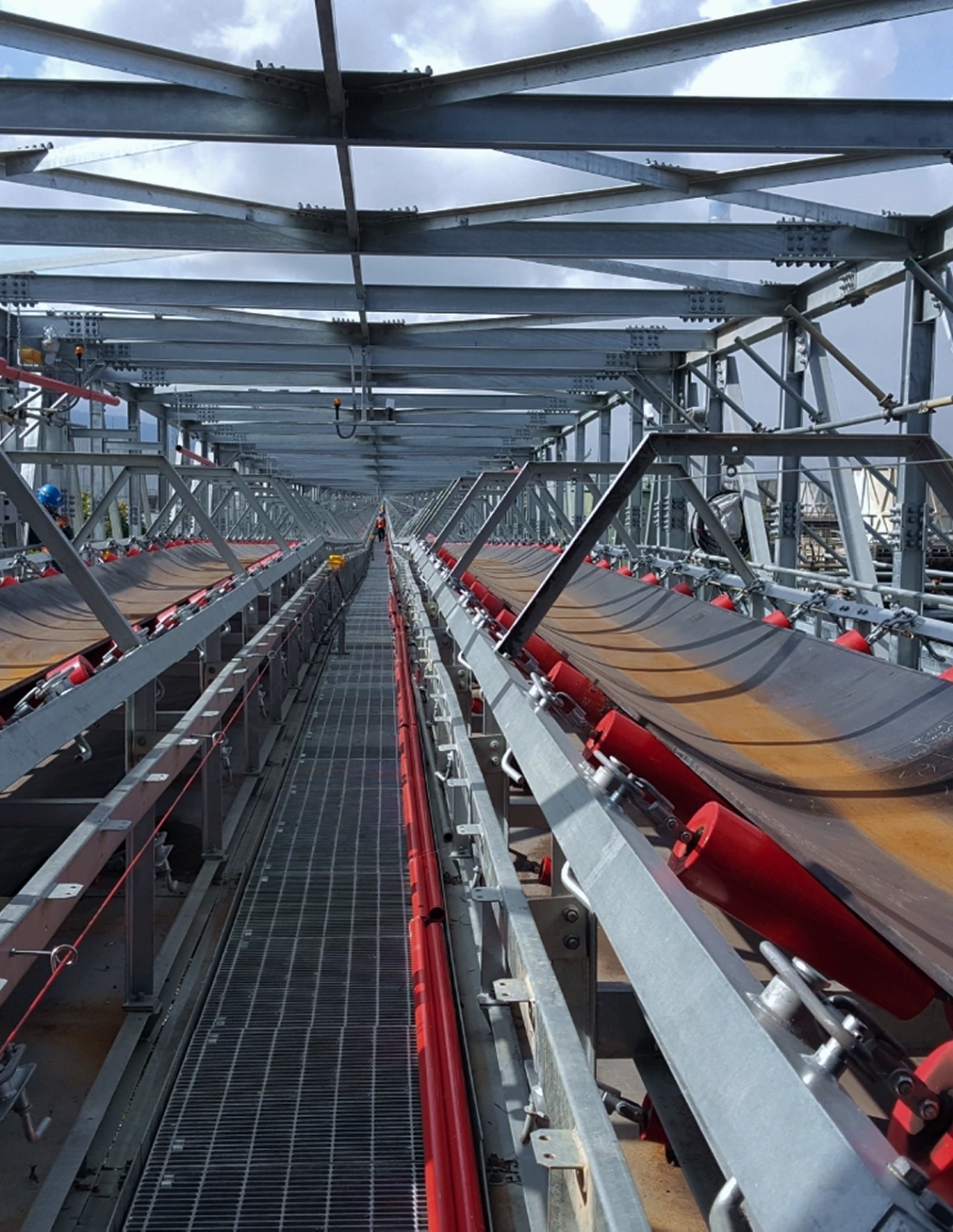 Material HANDLING system (Conveyor) - Siam Steel Tower Co.,ltd